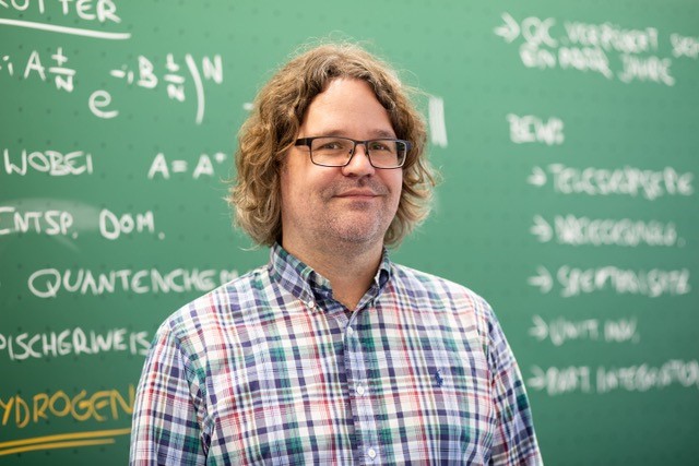 Daniel Burgarth - Department of Physics